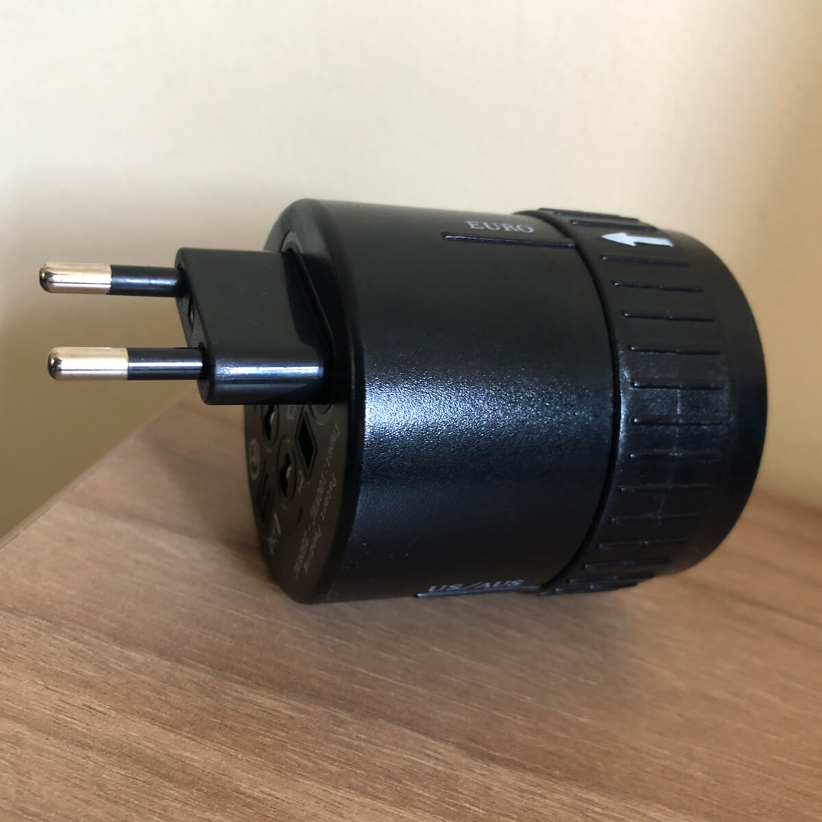 Charging Devices in Spain: Voltage and Power Outlets